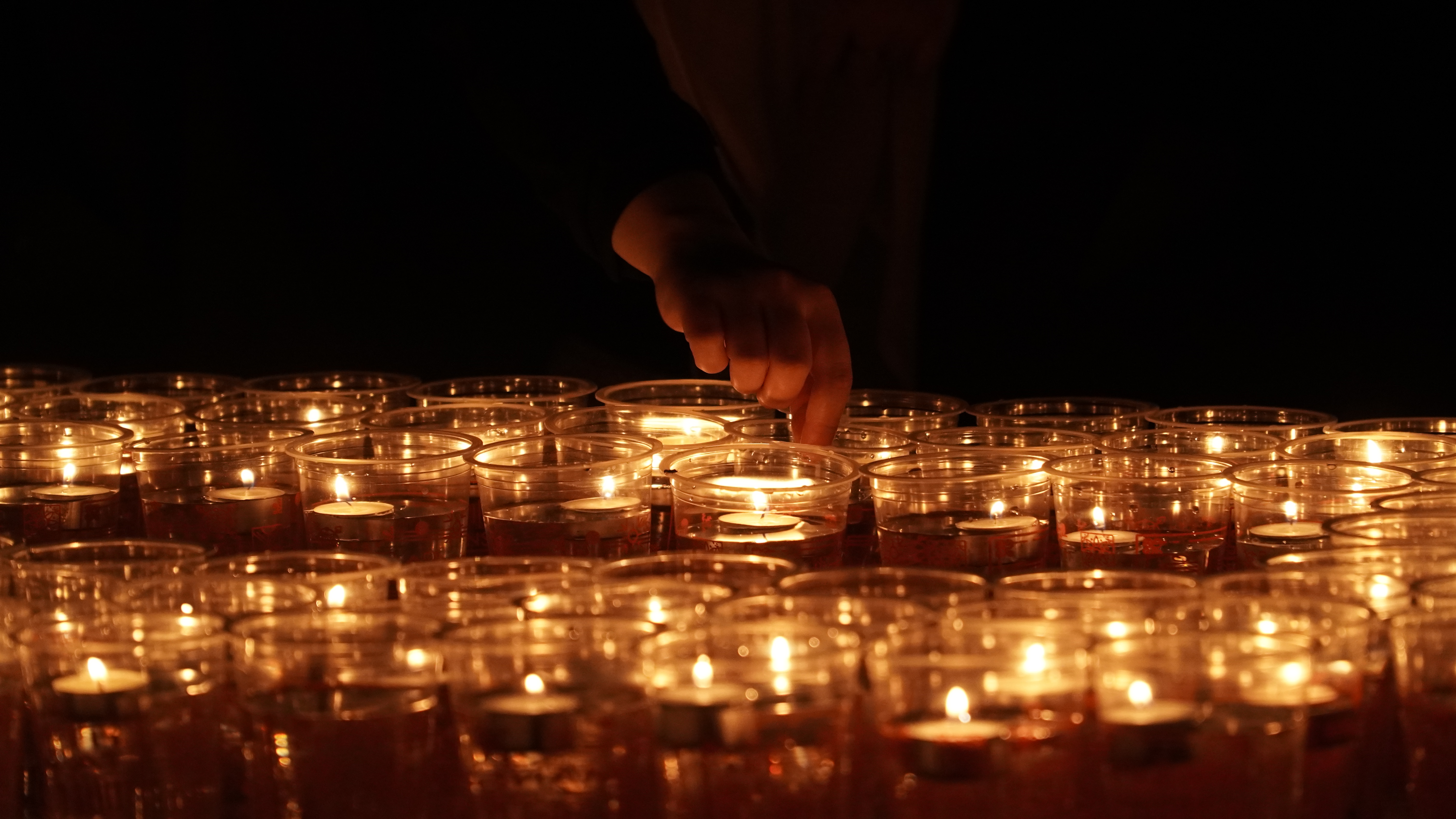 GLOBAL EARTH HOUR 2014 CAMPAIGN OFFICIALLY KICKS OFF
