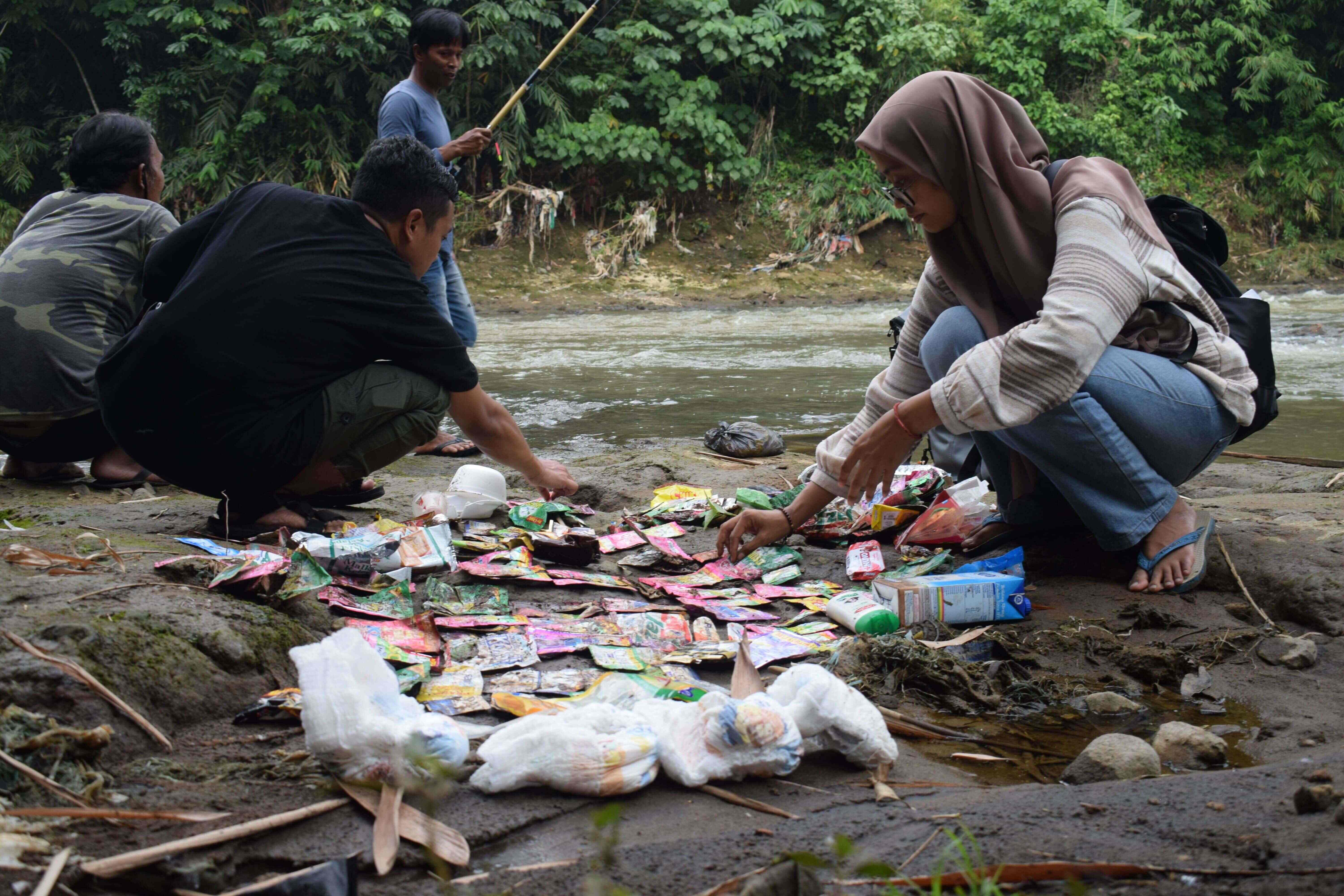 PLASTIC | Global Environmental Conservation Organization - WWF Indonesia